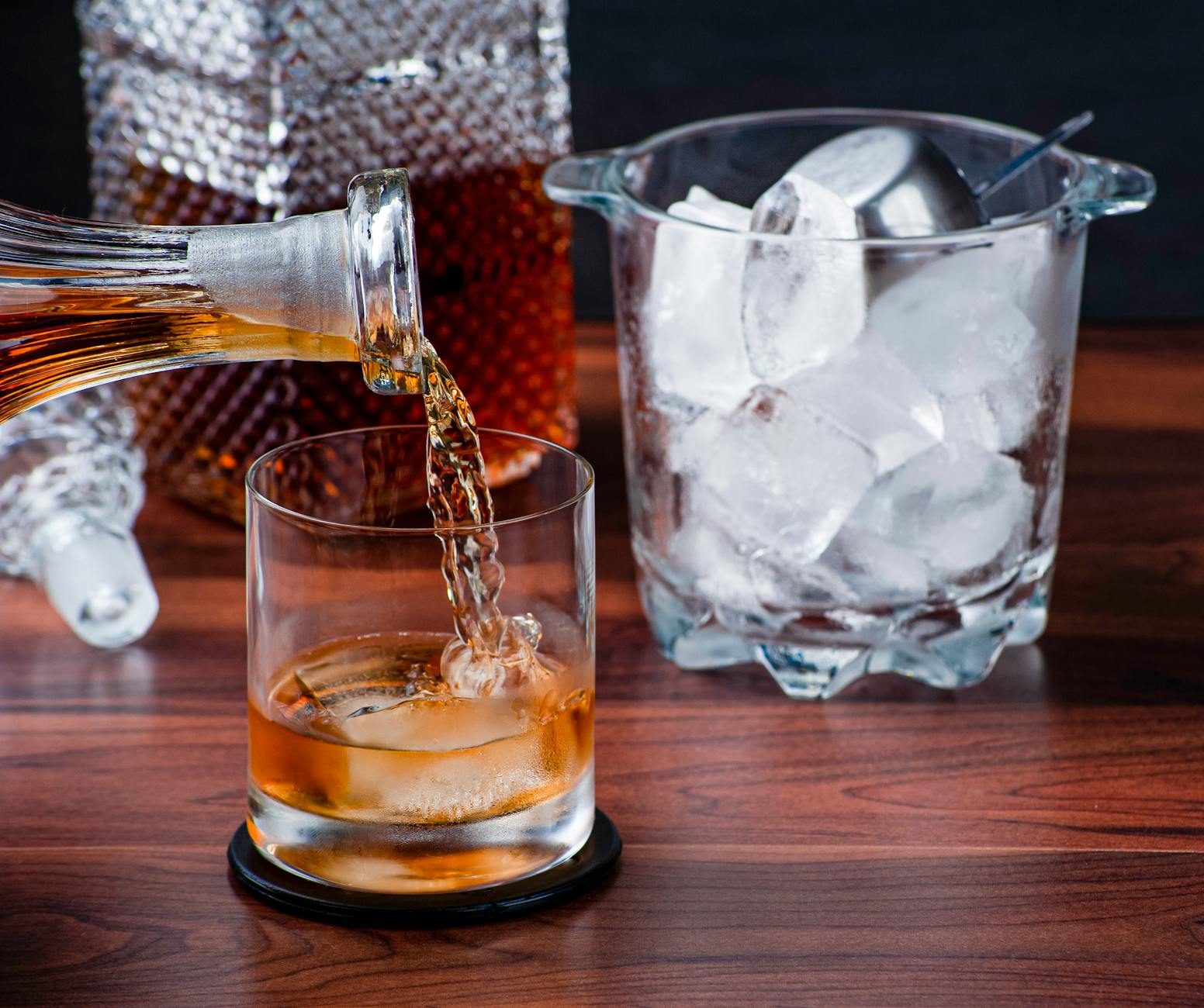Shanghai Cocktail Bars & Speakeasies: 2026 Guide